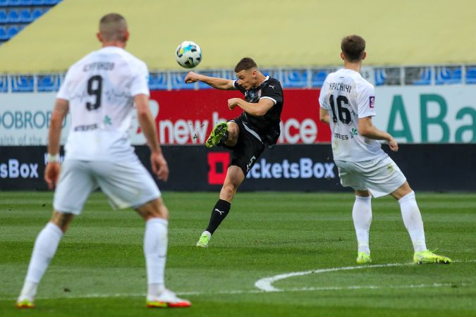 FC Zorya Luhansk official